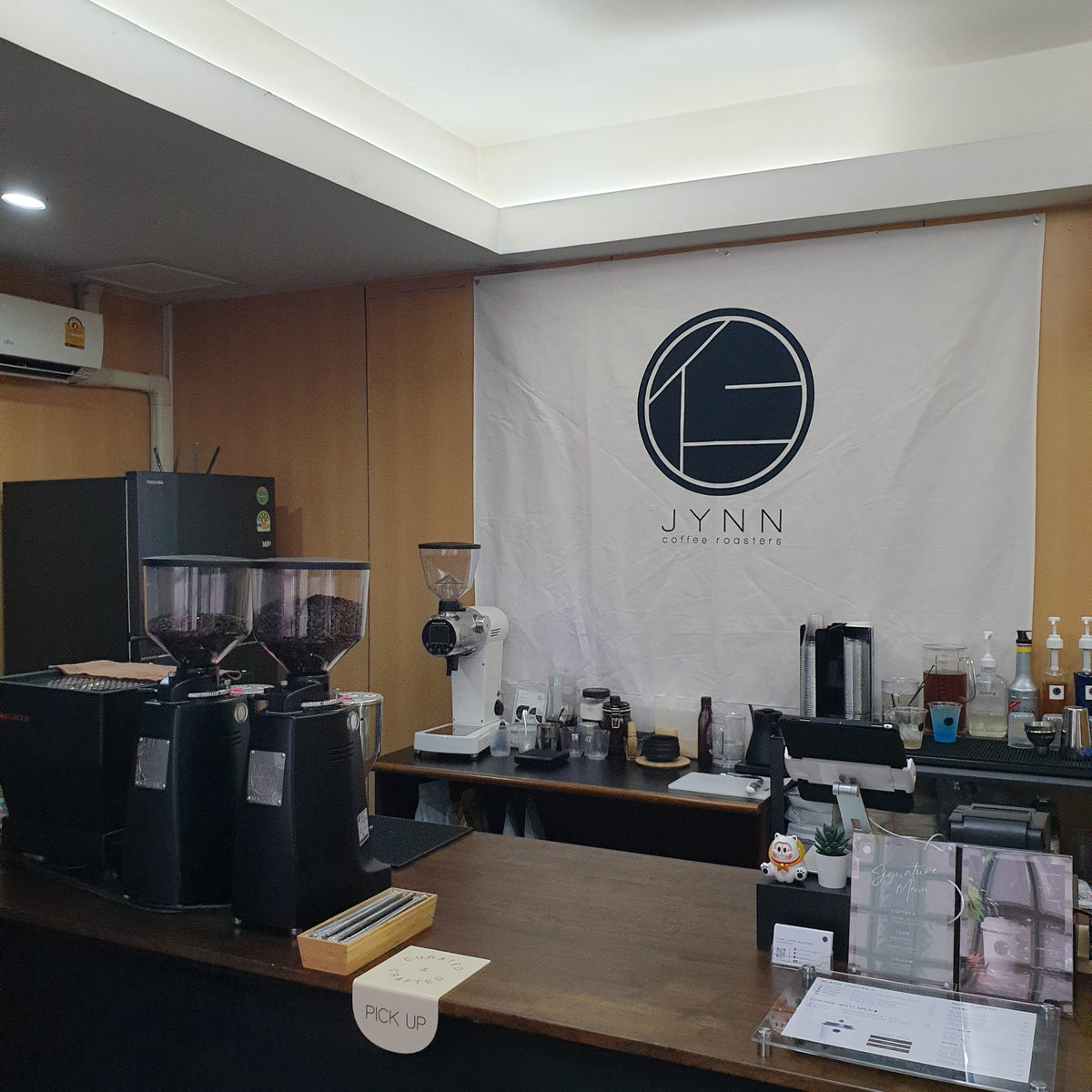 Jynn Coffee Roasters – Awake Coffee
