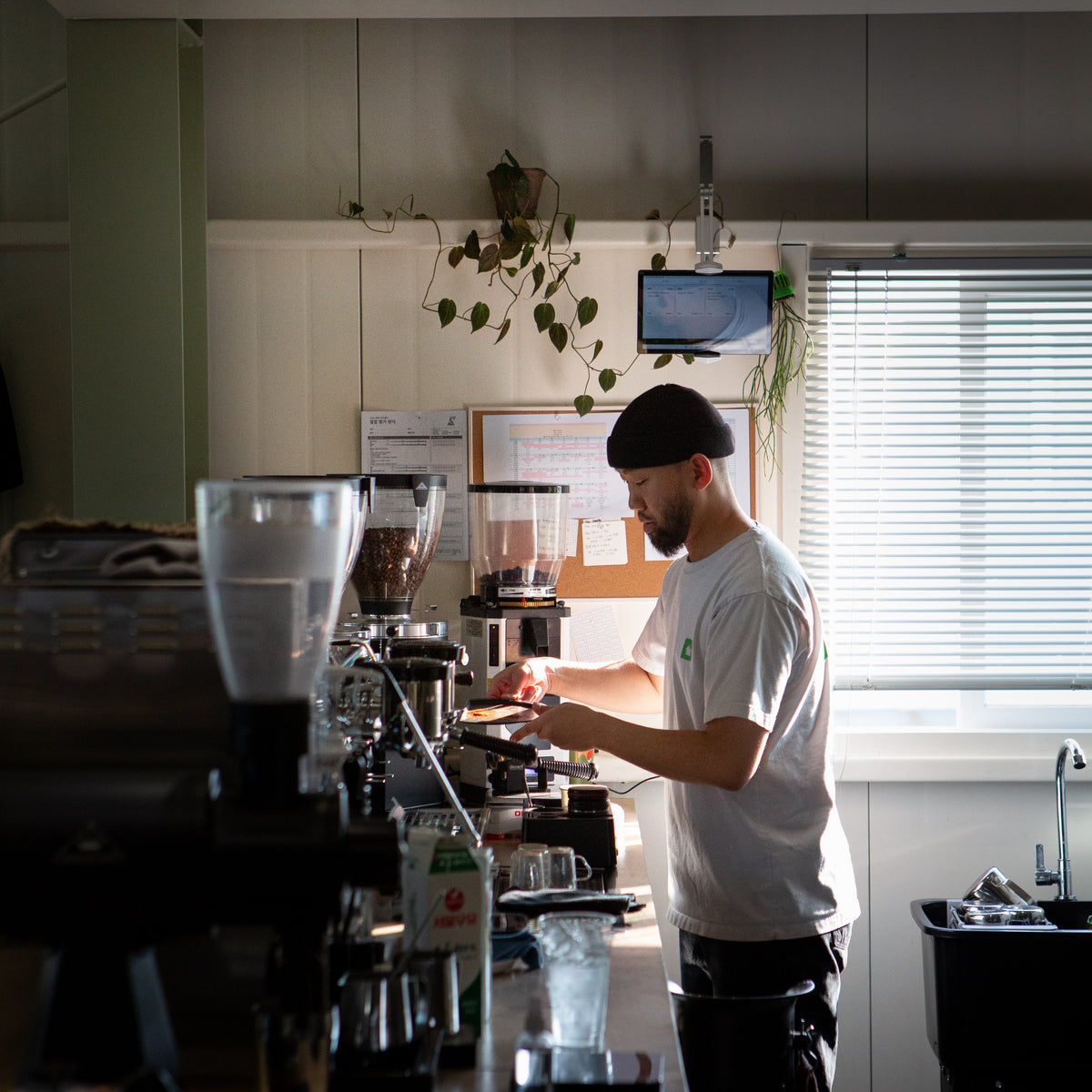 Hytte Roastery Box – Awake Coffee